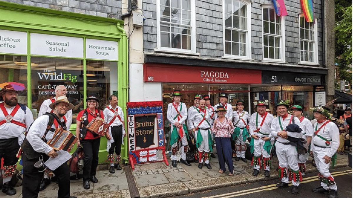 The legend of Brutus comes to Totnes town | totnes-today.co.uk